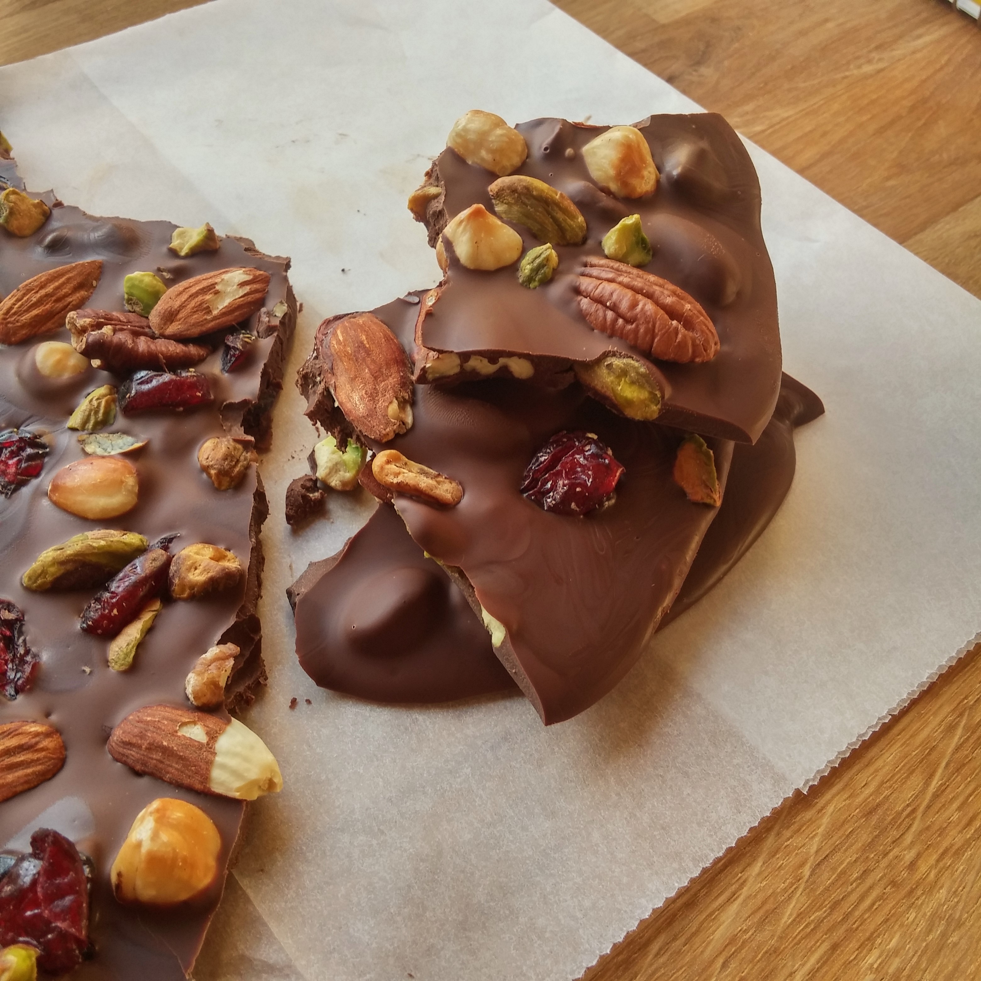 How To Make Homemade Chocolate Bark Let s Brighten Up
